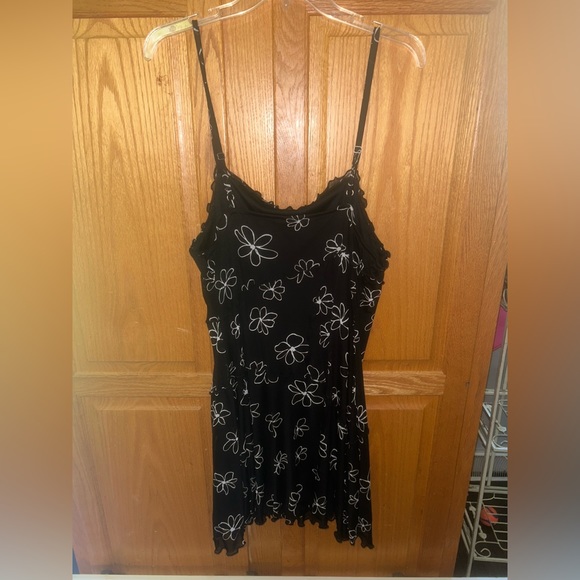 wild fable | Dresses | Wild Fable Black Dress W Flowers | Poshmark